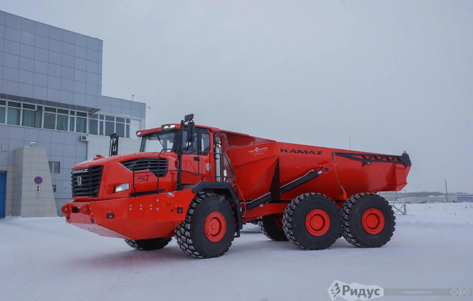 «КАМАЗ» предложит ярославским бизнесменам тягачи, самосвалы и спецтехнику